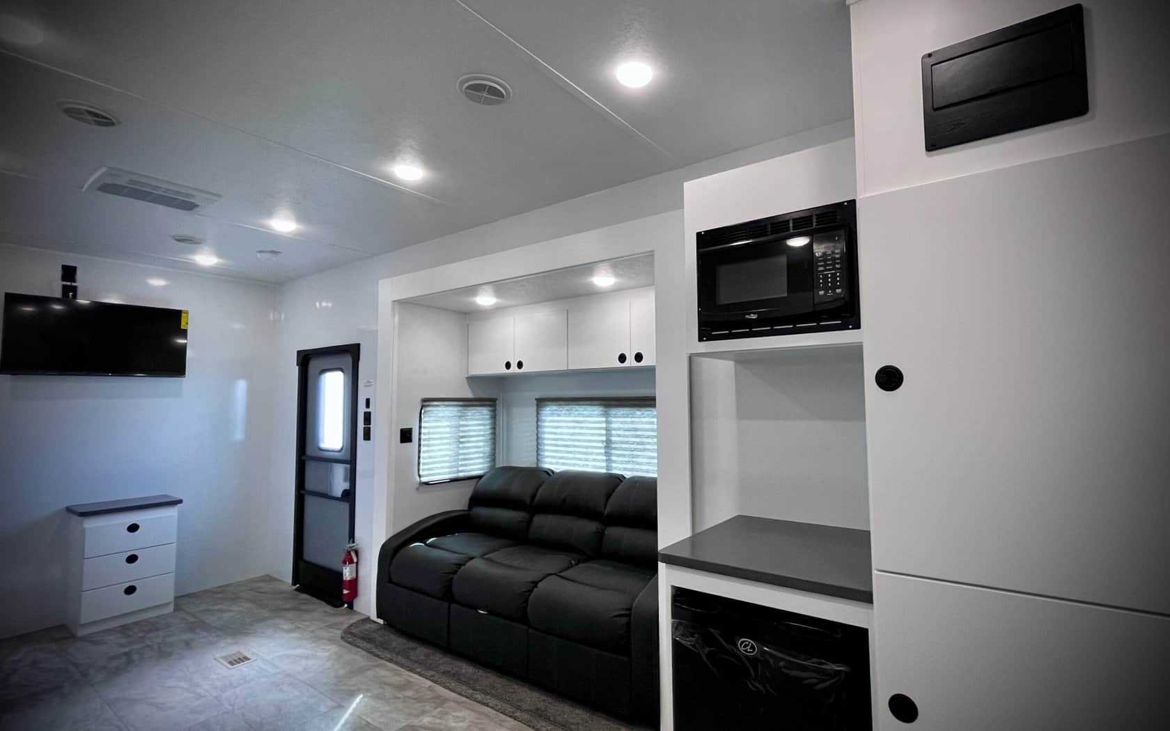 Mobile Command/Office - Workforce Housing
